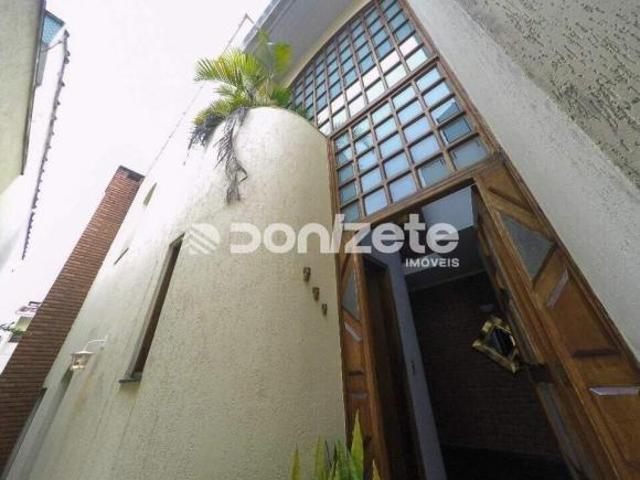 Sobrado à venda em Santo André Vila Alzira | 3 dorms 2 suítes | 2 vagas | Piscina e churrasqueir