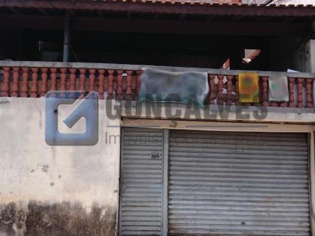 Sobrado à Venda em Santo André Vila Linda – 4 Quartos, 2 Vagas, 216 m²