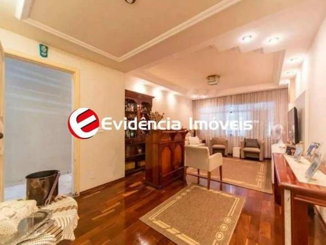 Sobrado à venda em Santo André Vila Pires | 3 dorms, 1 suíte, 2 vagas