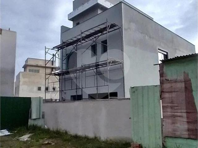 Sobrado à venda em Santa Cândida, Curitiba