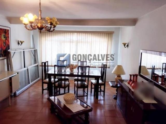 Sobrado à venda em Santa Paula, São Caetano do Sul – 3 Dormitórios, 1 Suíte