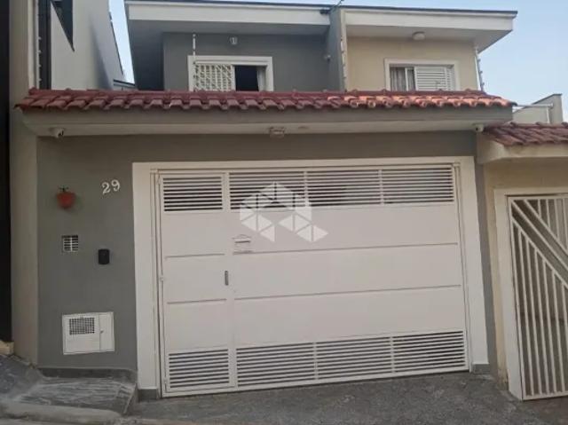 Sobrado a venda em Santa Teresinha 3 dormitórios e 4 vagas