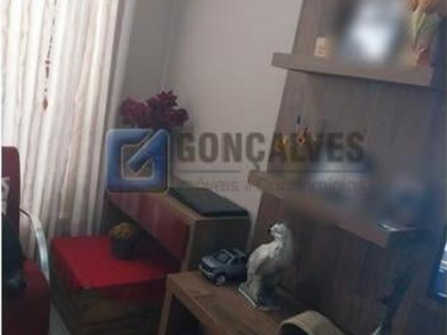 Sobrado à venda em Santa Terezinha SBC – 174 m², 3 quartos, 2 vagas, R$ 780.000