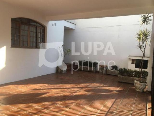Sobrado a venda em Santana