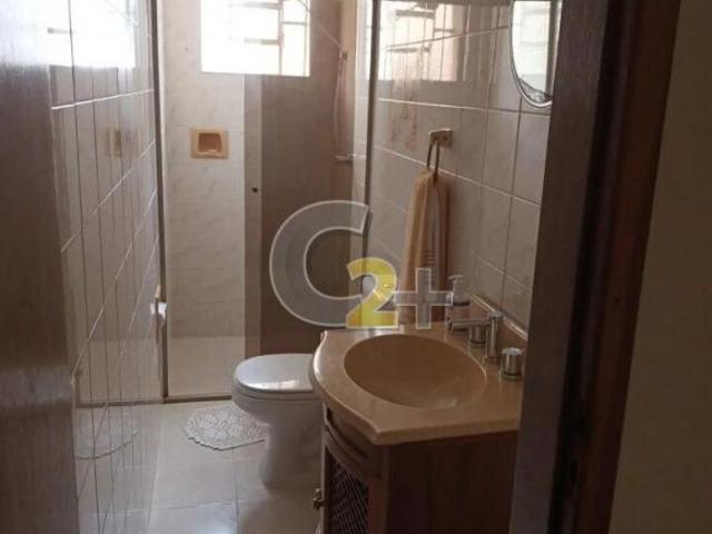 Sobrado à venda em Santana com 2 quartos e 1 vaga