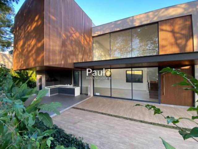 Sobrado à venda em Santana de Parnaíba, Tamboré, com 5 suítes, com 537 m², Tamboré 10