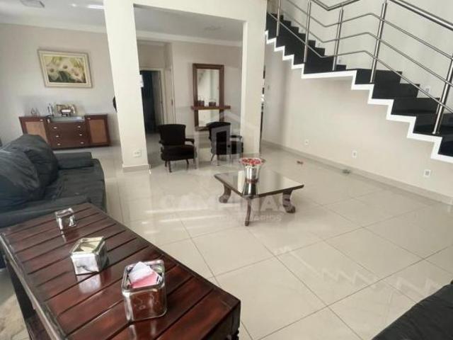 Sobrado à venda em Sumaré, Residencial Real Parque Sumaré, com 3 suítes, com 252 m², Real Park