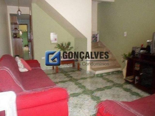 Sobrado à venda em Paulicéia, São Bernardo do Campo – 3 quartos, 5 vagas