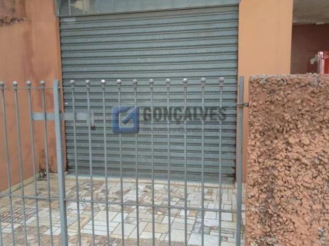 Sobrado à venda em Paulicéia, SBC 3 quartos, 2 vagas, 297 m² de área construída