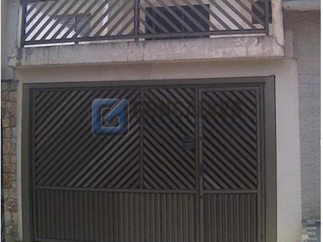 Sobrado à Venda em Paulicéia, SBC – 3 Quartos, 2 Suítes, 2 Vagas