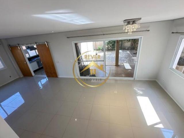 Sobrado à venda em Paulínia, Betel, com 3 suítes, com 230 m², Residencial Jacarandás