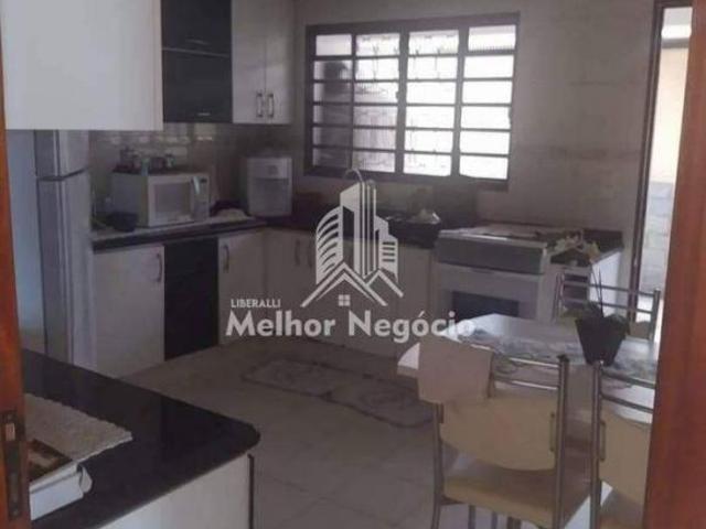 Sobrado à venda em Paulínia, São Luiz, com 3 quartos, com 237 m²