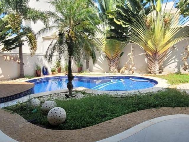 Sobrado à venda em Paulínia, Parque Brasil 500, com 3 suítes, com 440 m²