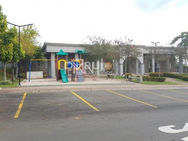 Sobrado à venda em Paulínia, Parque Brasil 500, com 4 suítes, com 400 m², Residencial Villa Lobos