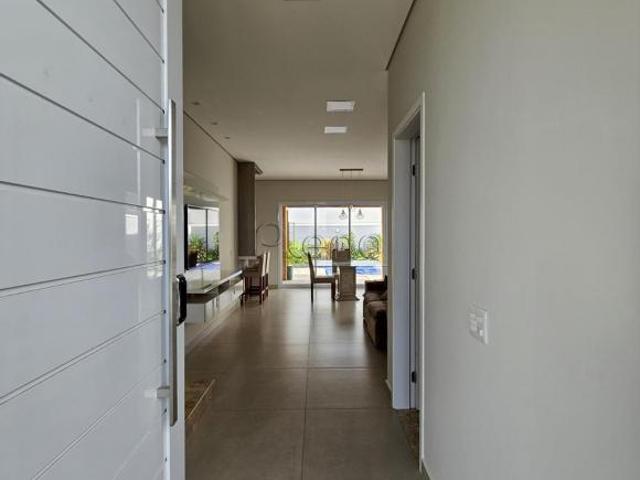 Sobrado à venda em Paulínia, Parque Brasil 500, com 4 quartos, com 203 m²