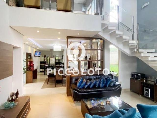 Sobrado à venda em Paulínia, Parque Brasil 500, com 4 quartos, com 300 m², Villa Franca