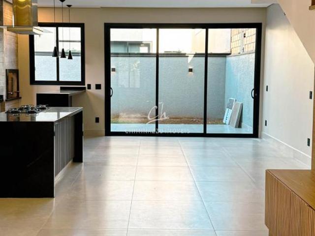 Sobrado à venda em Paulínia, Vila Monte Alegre, com 3 suítes, com 172.99 m², Terras da Estância