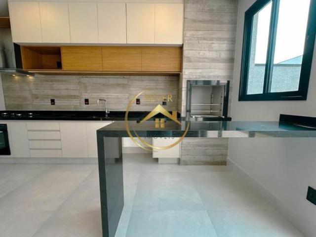 Sobrado à venda em Paulínia, Vila Monte Alegre, com 3 suítes, com 231.18 m²