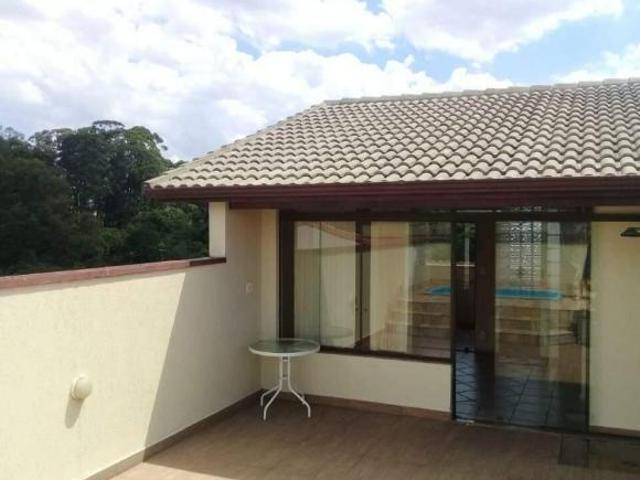 Sobrado à venda em Parque Jaçatuba, Santo André – 3 quartos, 1 suíte, 3 vagas