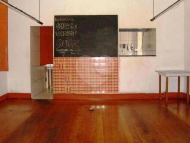 Sobrado à venda em Perdizes SP