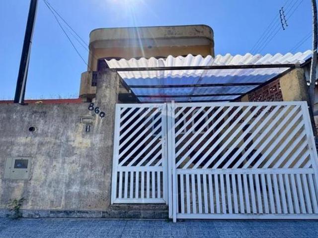 Sobrado a Venda em Peruíbe Próximo ao Mar