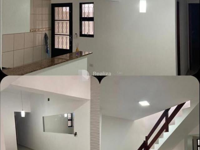Sobrado à venda em Pindamonhangaba, Mombaça, com 2 quartos, com 147 m²