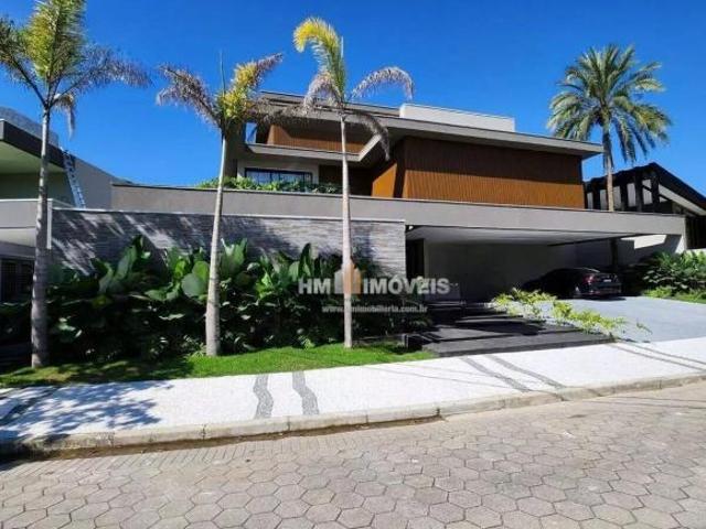 Sobrado à venda em Riviera de São Lourenço