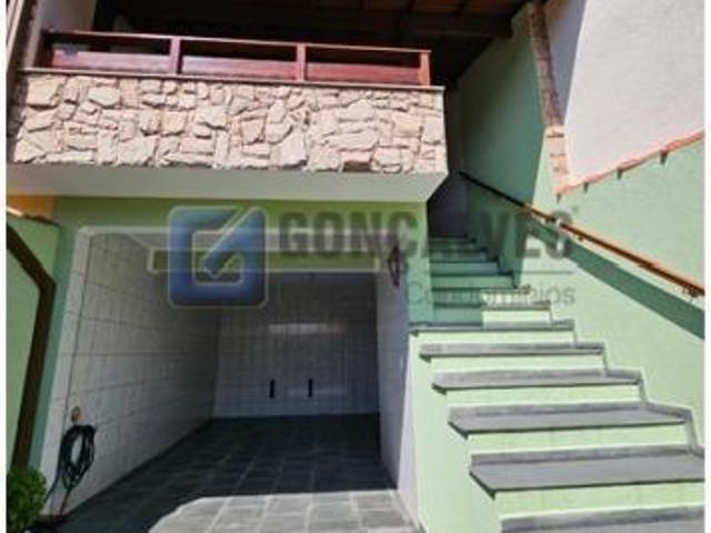 Sobrado à Venda em Ribeirão Pires Vila Aurora – 3 Quartos, 1 Suíte, 2 Vagas