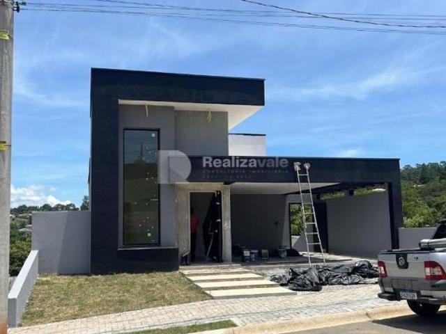 Sobrado à venda em Taubaté, Morada dos Nobres, com 3 quartos, com 300 m², Cataguá Way Sul