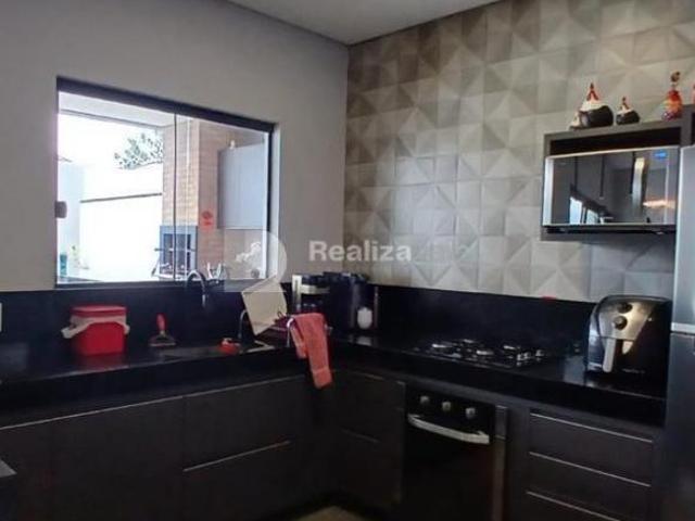 Sobrado à venda em Taubaté, Parque São Cristóvão, com 4 quartos, com 230 m², Residencial Tecoara