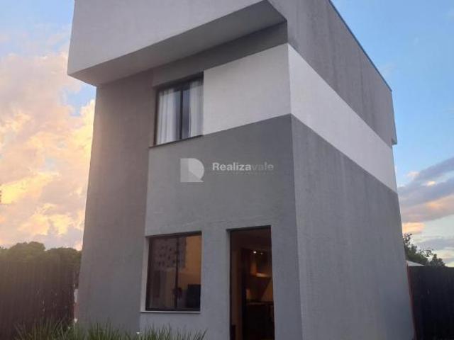 Sobrado à venda em Tremembé, Bairro dos Guedes, com 2 quartos, com 94 m², Domus Tremembé