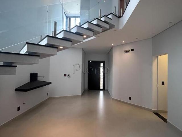 Sobrado à venda em Valinhos, Condominio Vita Verdi, com 4 quartos, com 274 m²