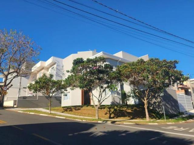 Sobrado à venda em Valinhos, Condominio Le Village, com 4 quartos, com 267 m², C
