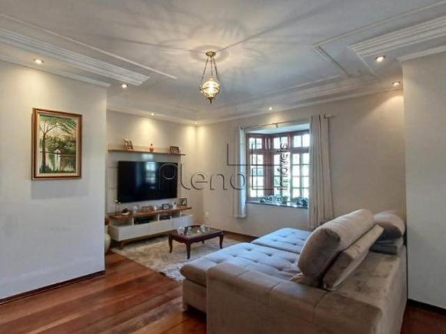 Sobrado à venda em Valinhos, Condomínio Residencial Terras do Caribe, com 4 suítes, com 303 m²