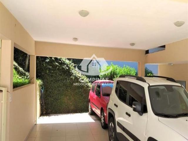 Sobrado à venda em Valinhos, Chácara Flora, com 6 quartos, com 600 m²