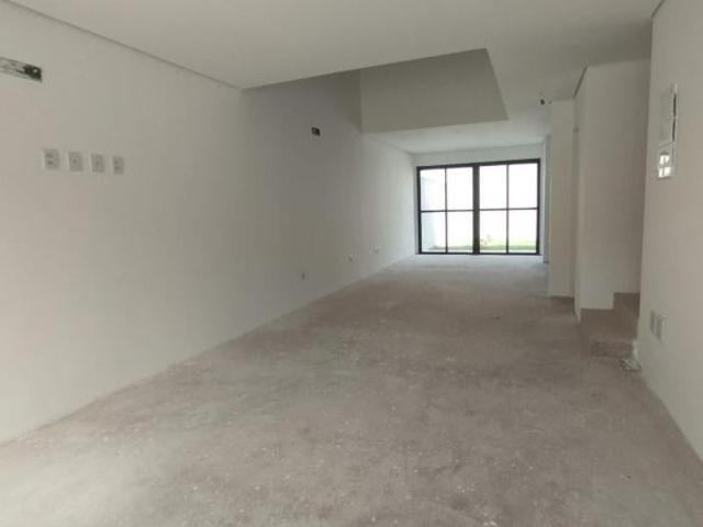 Sobrado à venda em Valinhos, Chácaras Silvania, com 3 suítes, com 144 m², VILA DI MÔNACO