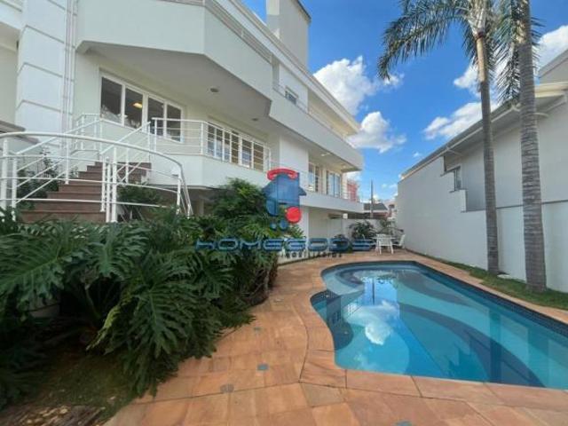 Sobrado à venda em Valinhos, Chácaras Silvania, com 4 suítes, com 492.85 m²