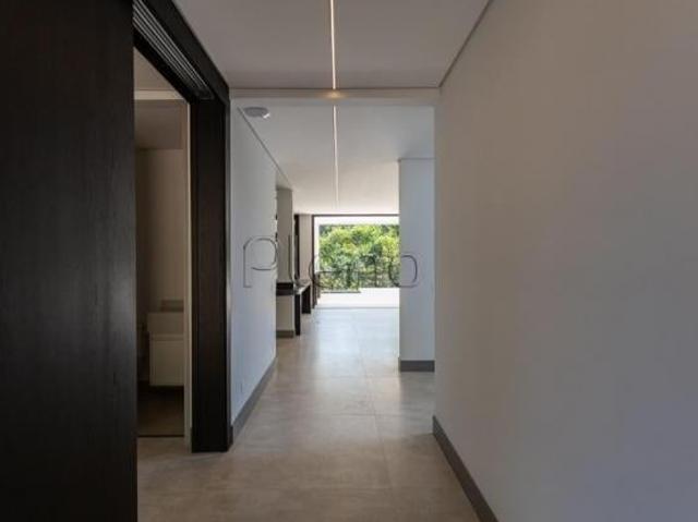Sobrado à venda em Valinhos, Joapiranga, com 4 suítes, com 508 m², Condomínio Reserva do Itamaracá