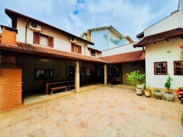 Sobrado à venda em Valinhos, Jardim das Palmeiras, com 3 quartos, com 260 m², Águas da Serra