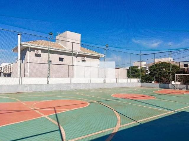 Sobrado à venda em Valinhos, Loteamento Residencial Santa Gertrudes, com 3 suítes, com 248 m²