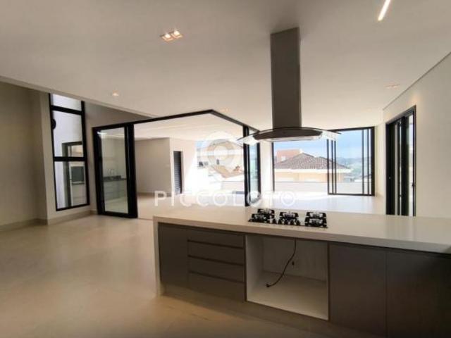 Sobrado à venda em Valinhos, Nações, com 4 suítes, com 319 m², Residencial Zurich Dorf