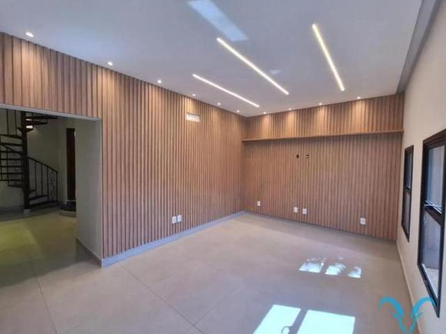 Sobrado à venda em Valinhos, Santa Cruz, com 3 suítes, com 270 m²