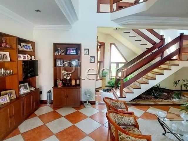 Sobrado à venda em Valinhos, Sítio Recreio dos Cafezais, 4 quartos, 398 m²