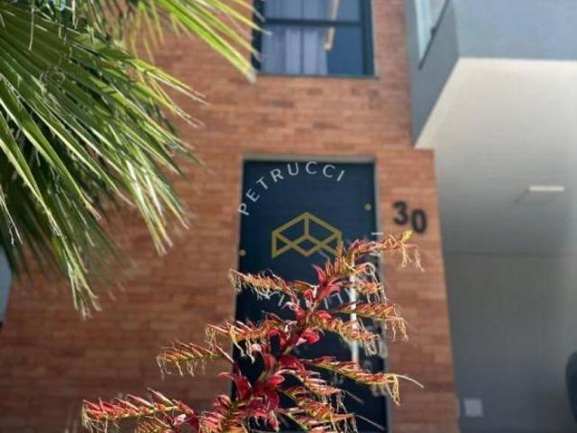 SOBRADO À VENDA EM VALINHOS/ PORTEIRA FECHADA
