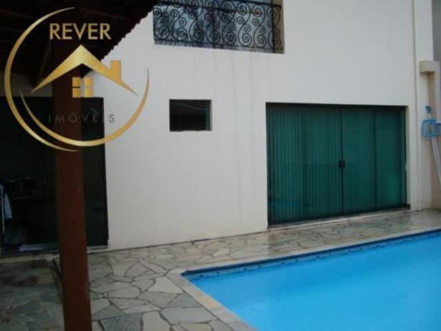 Sobrado à venda em Valinhos, Roncáglia, com 3 quartos, com 260 m², Residencial Sao Joaquim