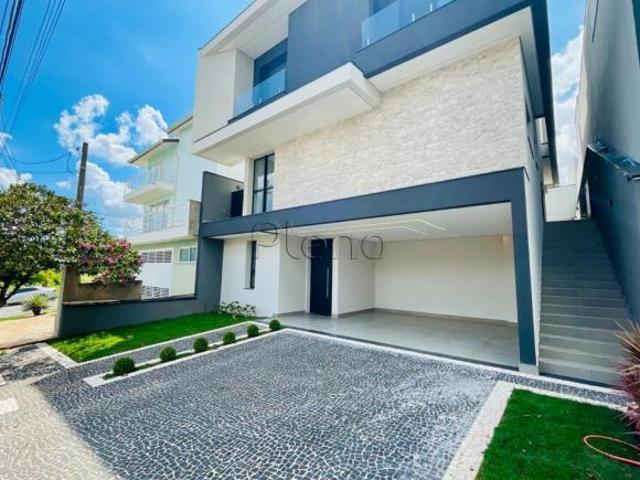 Sobrado à venda em Valinhos, Residencial Madre Maria Vilac, com 3 suítes, com 266 m²