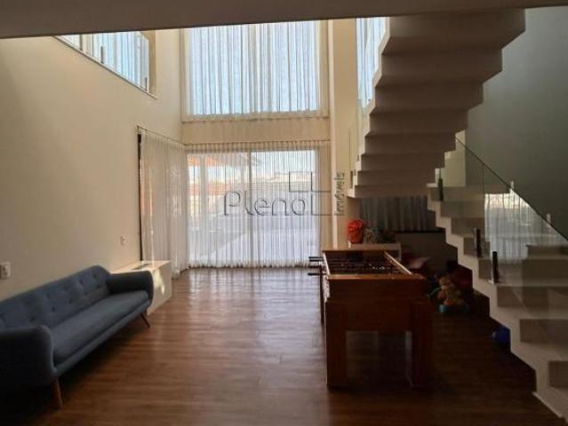 Sobrado à venda em Valinhos, Residencial Madre Maria Vilac, com 3 suítes, com 291 m²