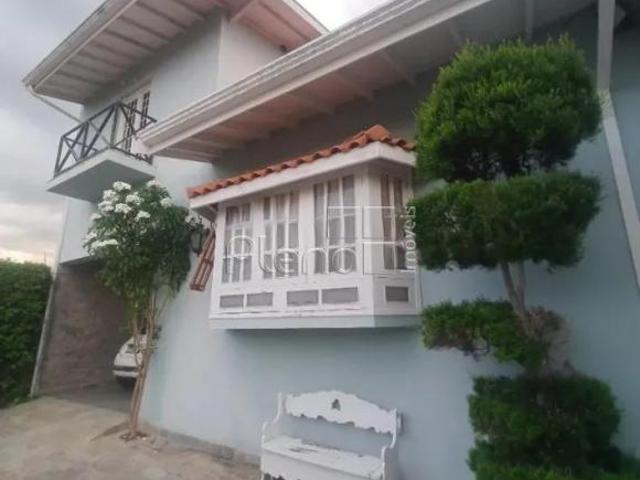 Sobrado à venda em Valinhos, Residencial São Luiz, com 3 suítes, com 192 m²
