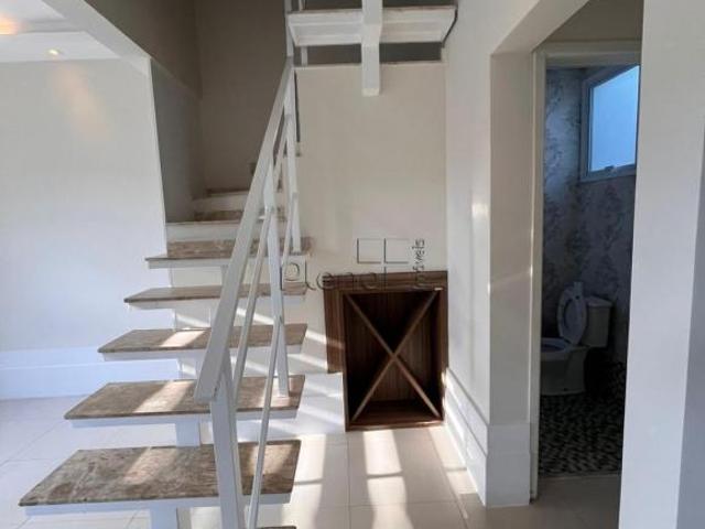 Sobrado à venda e para alugar em Valinhos, Vila Jair, com 3 quartos, com 120 m²