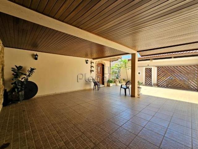 Sobrado à venda em Valinhos, Vila Moletta, com 3 quartos, com 310 m²